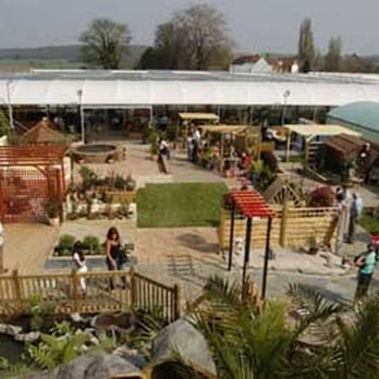 RUXLEY MANOR GARDEN CENTRE - Updated June 2024 - 59 Photos & 10 Reviews ...