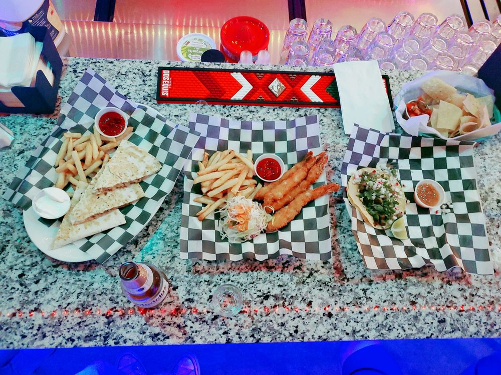 DAIN RUMBA BAR & GRILL - Updated December 2025 - 33 Photos - 7220 ...