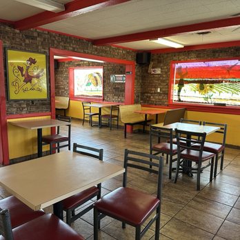 ROAD RUNNER MEXICAN FAST FOOD - Updated July 2025 - 20 Photos & 35 ...