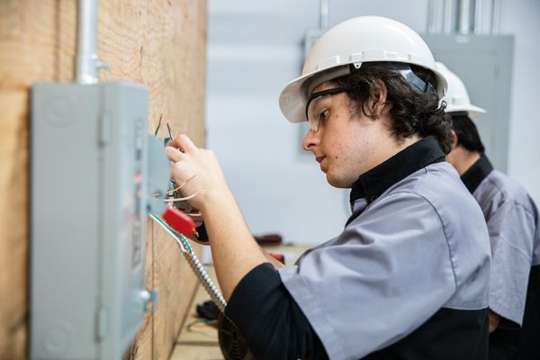 UEI COLLEGE - MESA - Updated December 2025 - 44 Photos & 16 Reviews ...