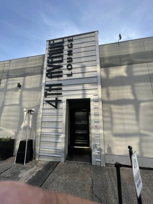 4TH AVENUE LOUNGE - Updated October 2025 - 33 Photos & 32 Reviews - 209 ...