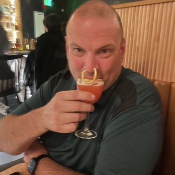 THE LOVE SHACK - Updated January 2025 - 198 Photos & 62 Reviews - 1645 ...