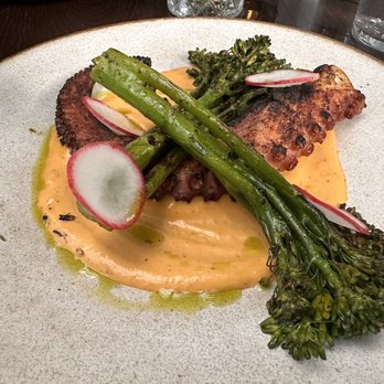 THE EASTERLY - Updated May 2025 - 583 Photos & 375 Reviews - 6100 Red ...