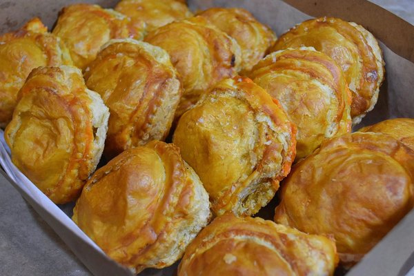 BANH MI CHO CU BAKERY - 116 Photos & 117 Reviews - 14520 Magnolia St ...