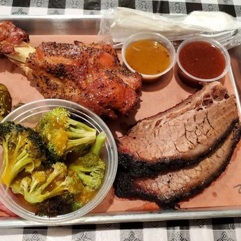 GONZO’S SMOKEHOUSE & BBQ - Updated August 2024 - 121 Photos & 37 ...