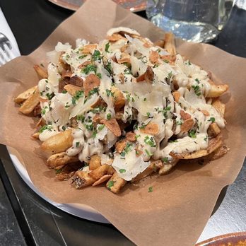 UNDEFINED - Updated October 2025 - 57 Photos & 12 Reviews - 35 King ...