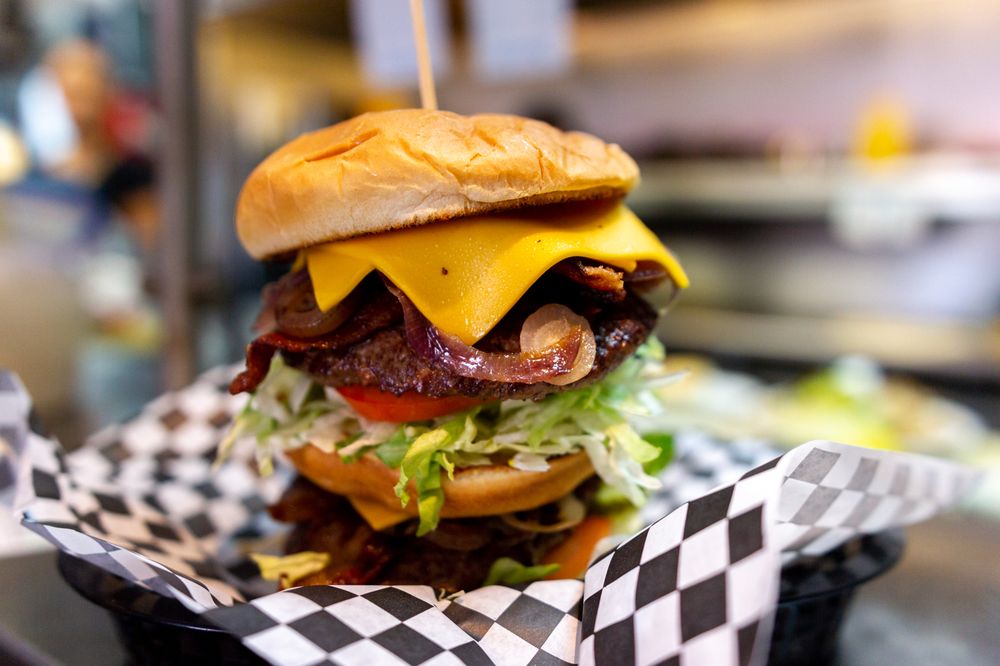 DIGGER’S DINER - BRENTWOOD - 357 Photos & 524 Reviews - Diners - 2261 ...