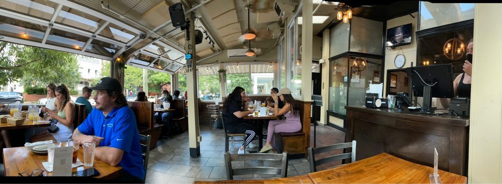 3 MONKEYS BAR & GRILL - Updated June 2024 - 280 Photos & 354 Reviews ...