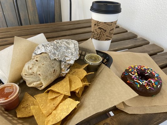 MIRACLE BAKERY - 664 Photos & 453 Reviews - 1529 N San Fernando Blvd ...