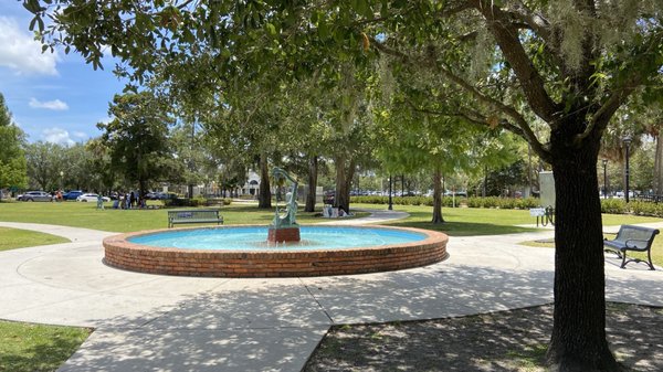 CENTRAL PARK - Updated May 2024 - 180 Photos & 40 Reviews - 251 S Park ...