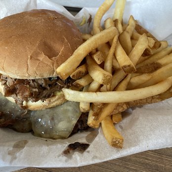 BLOCK 16 - Updated June 2024 - 1174 Photos & 1259 Reviews - 1611 Farnam ...