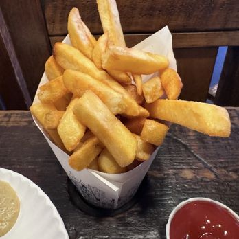 POMMES FRITES - Updated September 2024 - 1445 Photos & 1165 Reviews ...