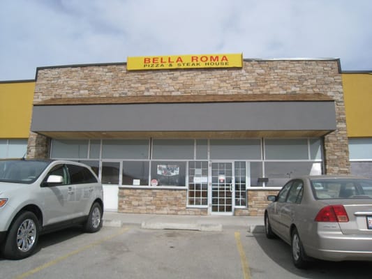 BELLA ROMA RESTAURANT - Updated April 2024 - 11 Photos & 26 Reviews ...