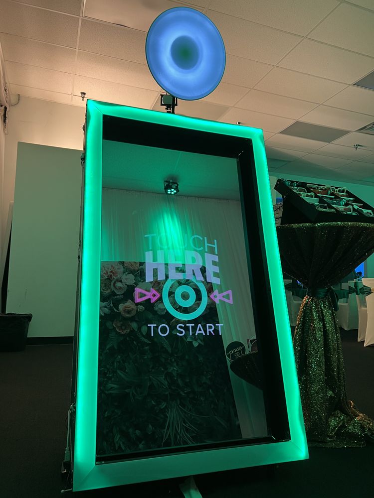 PHOTO BOOTH DFW - Request a Quote - 13 Photos - Dallas , Texas - Photo ...