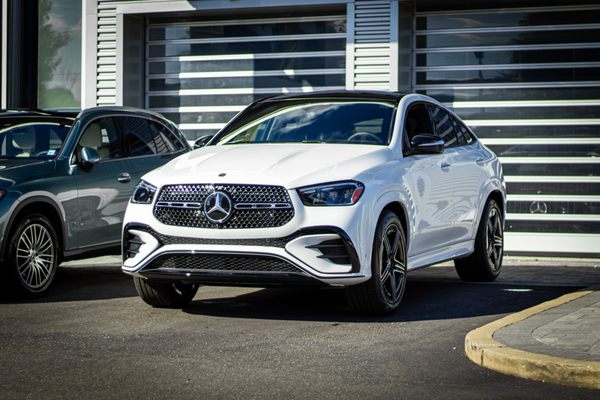 MERCEDES-BENZ OF HUNTINGTON - Updated June 2026 - 280 Photos & 125 ...