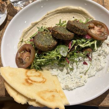 NIKOS - Updated May 2025 - 164 Photos & 91 Reviews - 905 W Main St ...