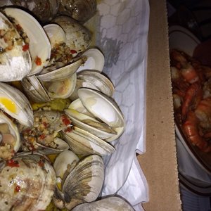 UNCLE RICKY’S OUTDOOR BAR & GRILL - Updated November 2024 - 13 Photos ...