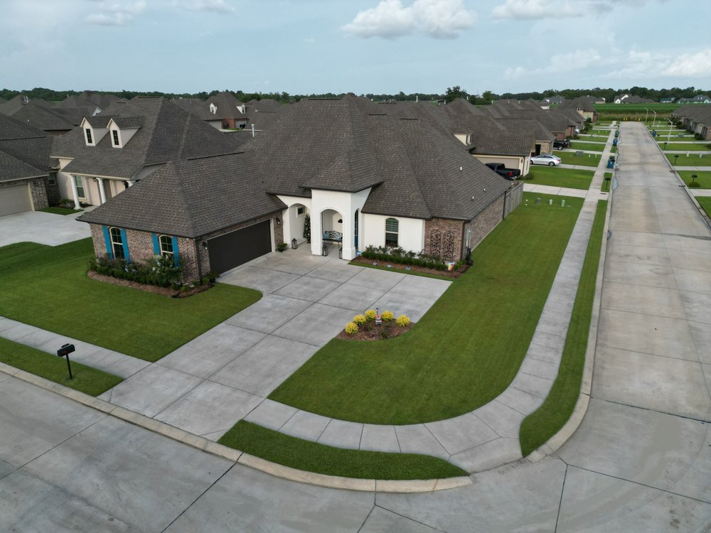 INNOVATIVE PHOTOGRAPHY - Updated September 2024 - 100 Kingswood Ave, Thibodaux, Louisiana ...