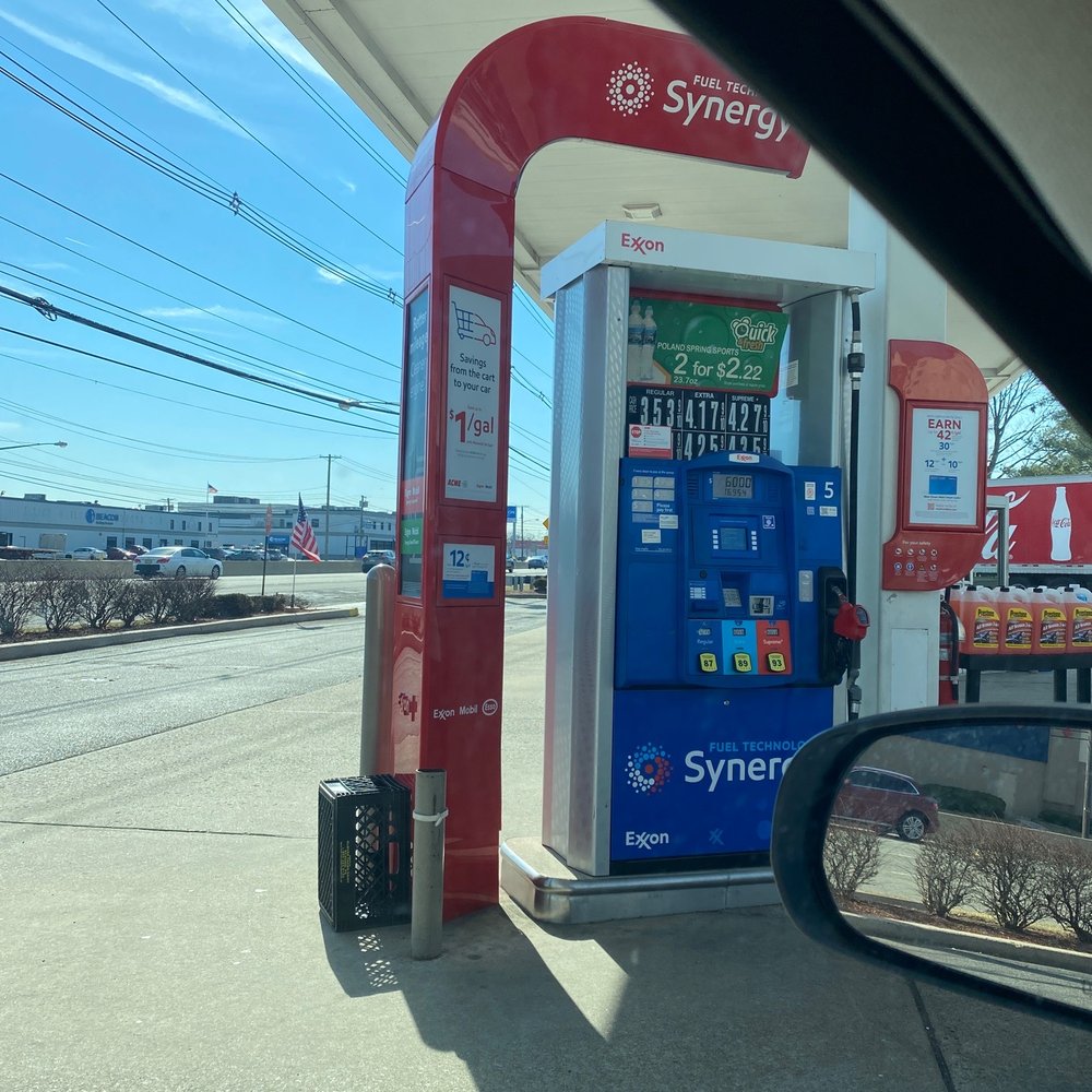 Exxon Tiger Mart Route 17