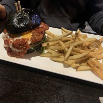 SQUARE ROOTS - Updated October 2025 - 237 Photos & 259 Reviews - 108 N ...