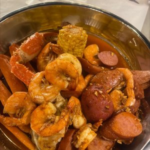 PIER 88 BOILING SEAFOOD & BAR - 182 Photos & 178 Reviews - 17380 ...