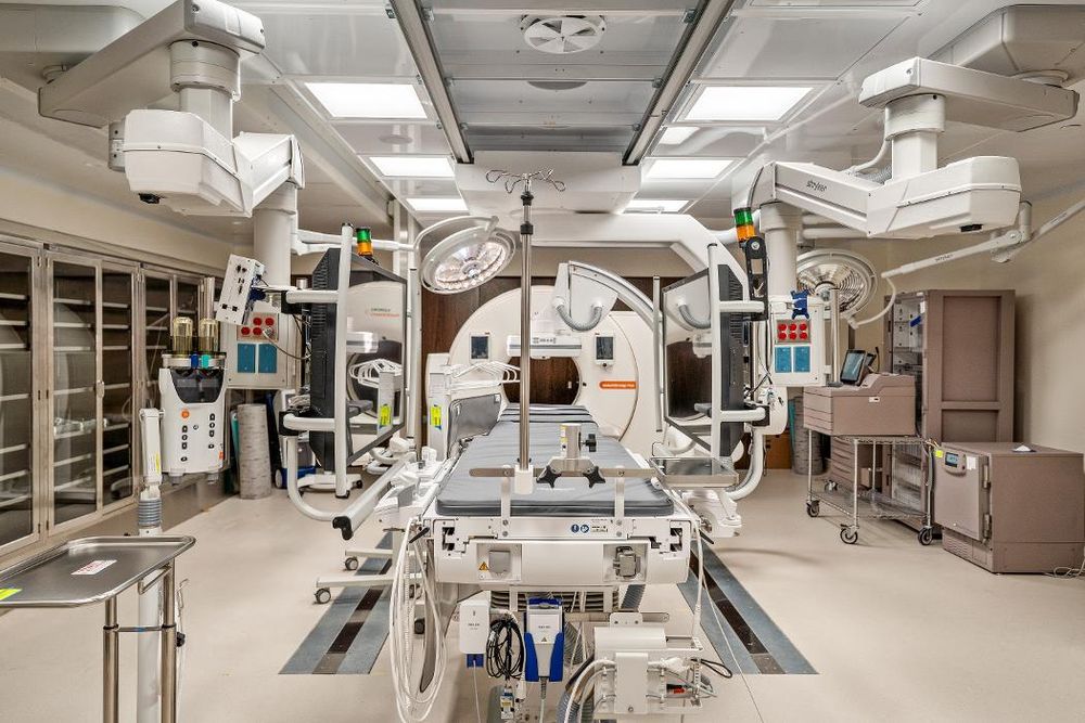 CITY OF HOPE - 10 Photos - 1000 Fivepoint, Irvine, California ...