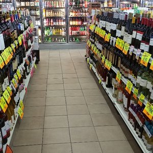 BLUEBIRD LIQUOR - Updated June 2025 - 63 Photos & 51 Reviews - 13746 S ...