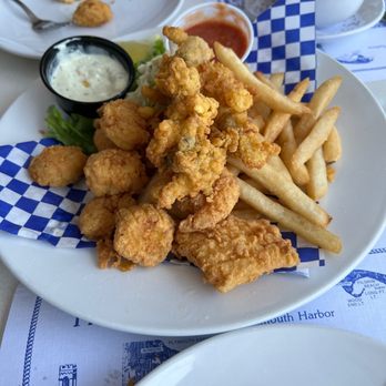 THE FLYING BRIDGE - Updated July 2024 - 271 Photos & 343 Reviews - 220 ...