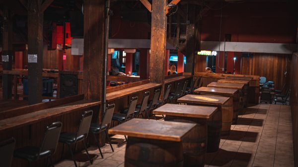 BUSHWACKERS DANCE HALL & SALOON - Updated September 2024 - 47 Photos ...