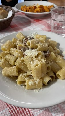 DA TONINO - 123 Photos & 88 Reviews - Via del Governo Vecchio 18, Roma ...