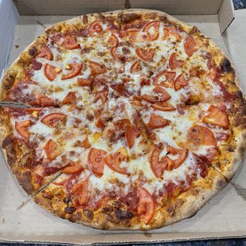 CLOCKWORK PIZZA - Updated December 2025 - 186 Photos & 504 Reviews ...