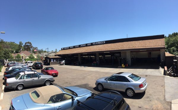 EUROPEAN AUTOMOTIVE CENTER - Updated December 2025 - 19 Photos & 110 ...