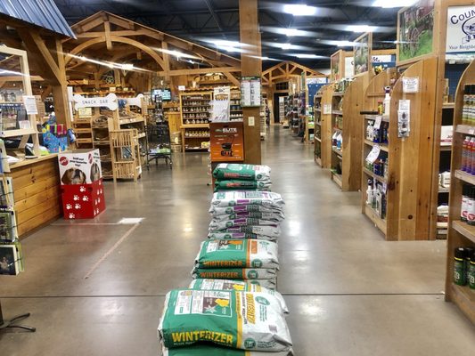 COUNTRYMAX - Updated December 2025 - 14 Photos - 2964 State Route 31 ...