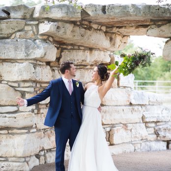 TENROC RANCH - Updated November 2025 - 13 Photos - 5471 Thomas Arnold ...