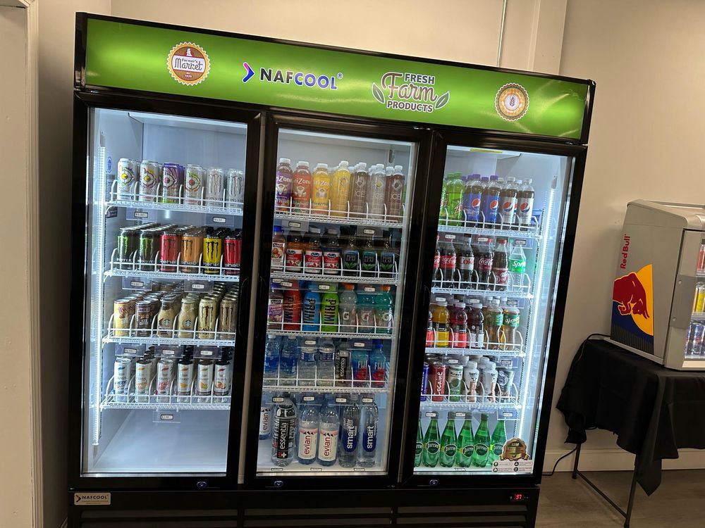 SMOKE & GO - Updated January 2026 - 15 Photos - 7220 E 12 Mile Rd ...