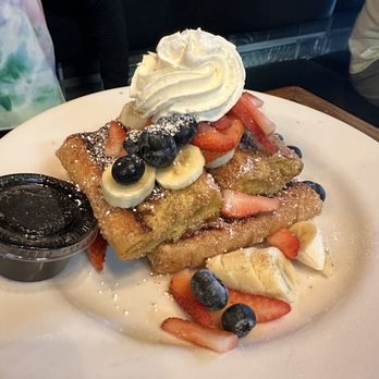 LATIN GYROS - Updated March 2025 - 299 Photos & 125 Reviews - Calle ...