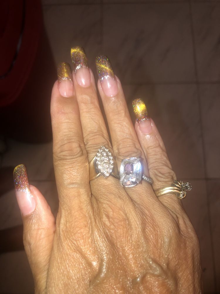 HENRY NAILS - Updated July 2025 - 17 Photos & 11 Reviews - 6593 Wyndham ...