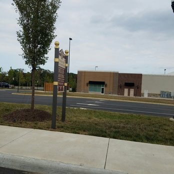 DULLES LANDING SHOPPING CENTER - Updated December 2025 - 14 Photos ...