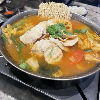 J POT MINI HOT POT & BAR - Updated May 2024 - 1245 Photos & 736 Reviews ...