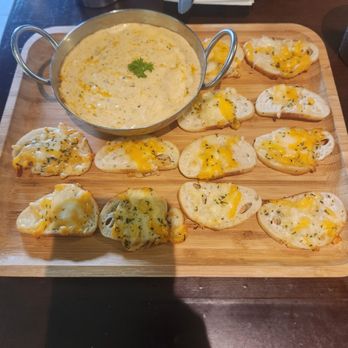 BLUE SUNDAY BAR & GRILL - Updated December 2024 - 231 Photos & 70 ...