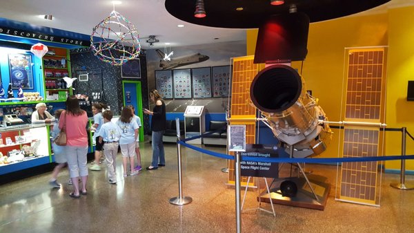 W.A. GAYLE PLANETARIUM - Updated December 2025 - 1010 Forest Ave ...