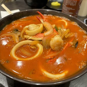 PAN HOLIC - Updated May 2025 - 108 Photos & 85 Reviews - 955 E Birch St ...