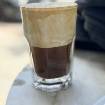 AVVA COFFEE - Updated October 2024 - 102 Photos & 62 Reviews - 9559 S ...