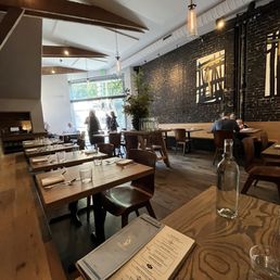 TRESTLE - Updated January 2026 - 5255 Photos & 1326 Reviews - 531 ...