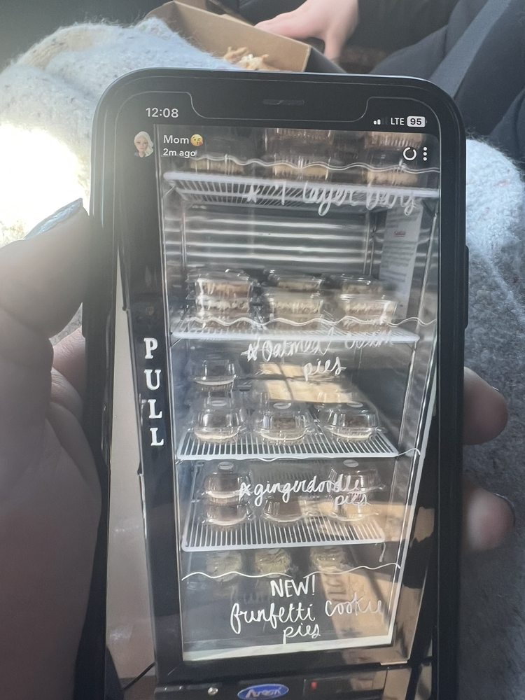 AGAPE CAKES AND CONFECTIONS - Updated August 2024 - 59 NH-27, Raymond ...