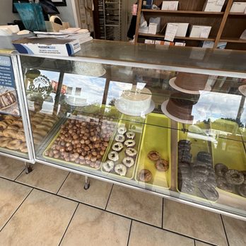 MILTON QUALITY BAKERY - Updated July 2025 - 88 Photos & 199 Reviews ...