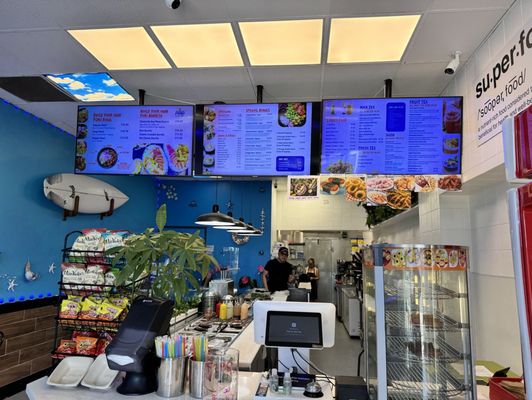 POKI ON THE PIER - Updated October 2025 - 117 Photos & 36 Reviews - 300 ...