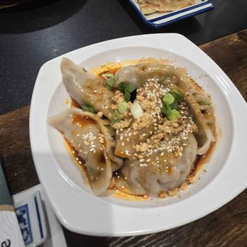 LUCKY NOODLE - Updated January 2025 - 956 Photos & 411 Reviews - 6120 W ...