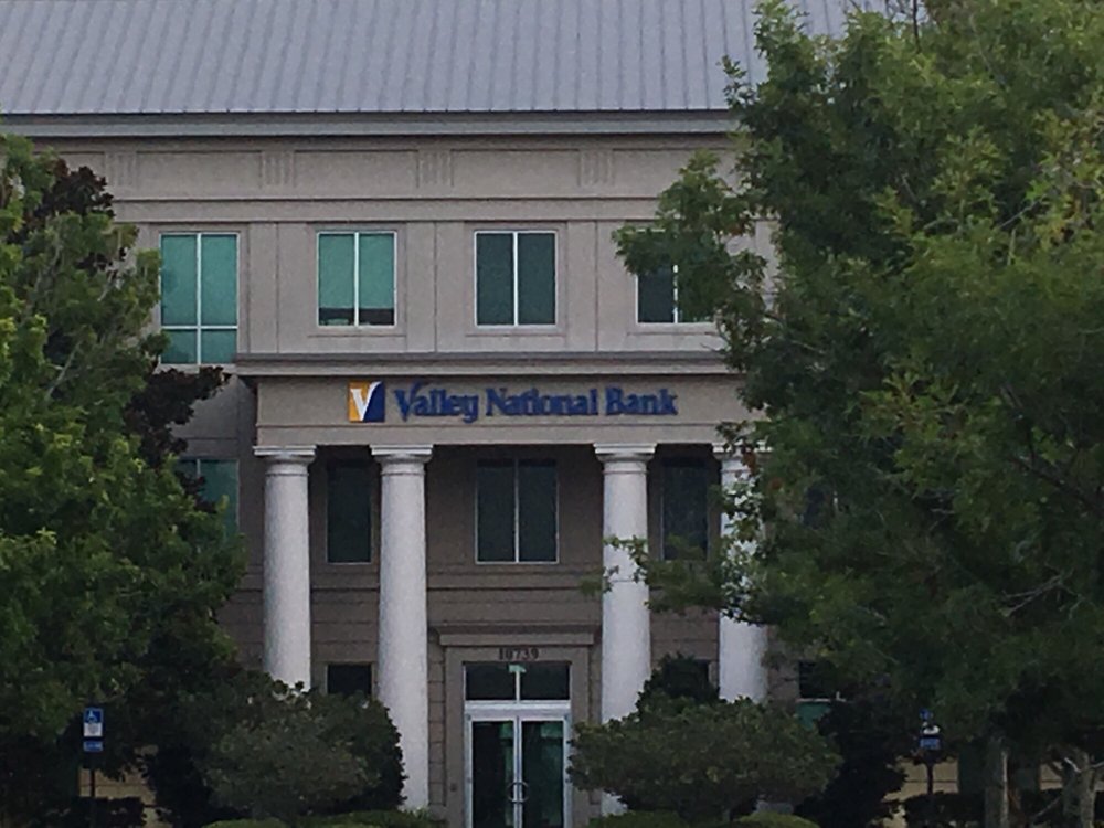 VALLEY NATIONAL BANK - JACKSONVILLE - Updated January 2026 - 10739 ...