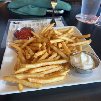 LANTERNS RESTAURANT AND TAVERN - Updated May 2025 - 620 Photos & 237 ...